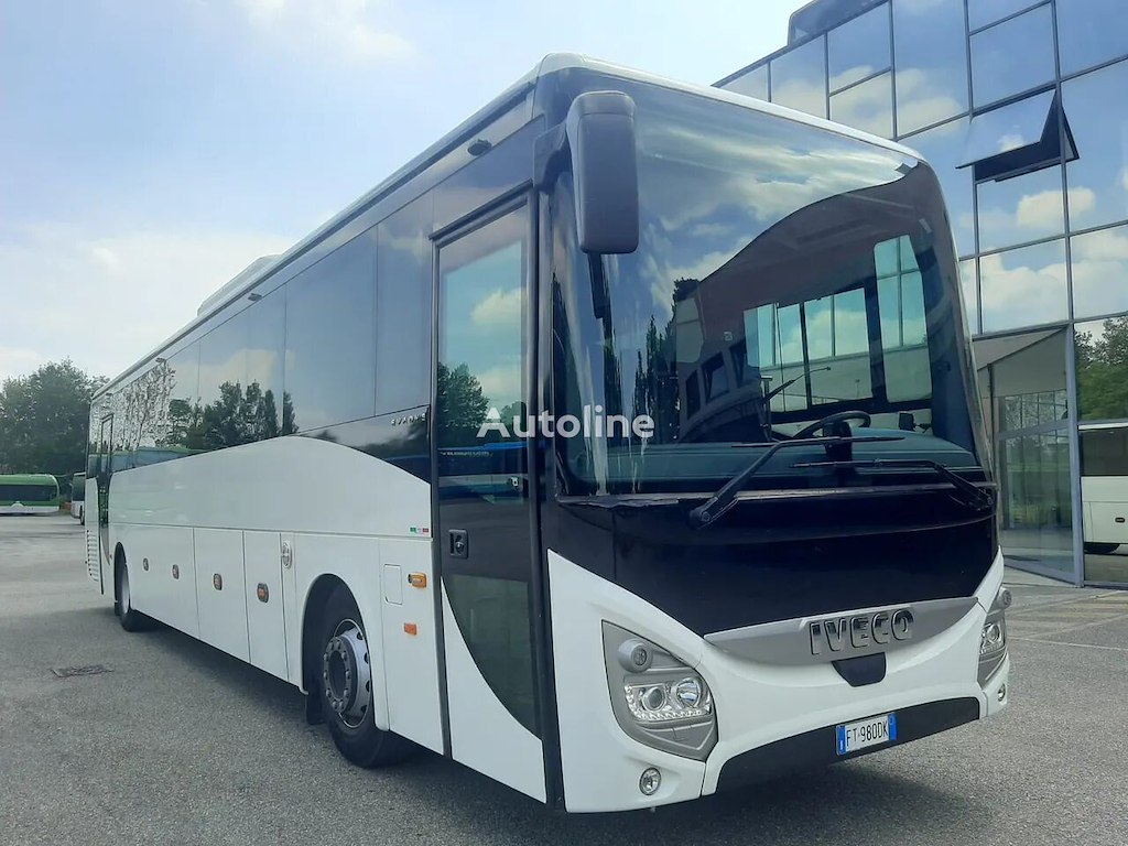 Prodaje se IVECO Evadys turistički autobus na aukciji