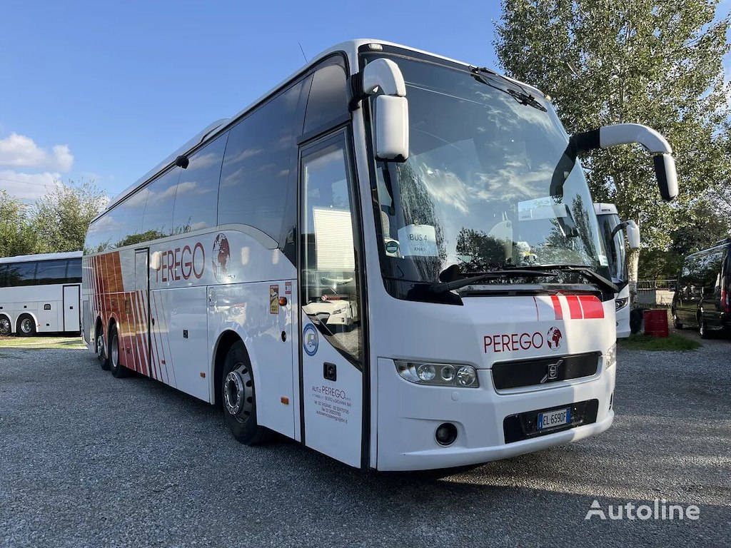 Prodaje se Volvo 9900 turistički autobus na aukciji