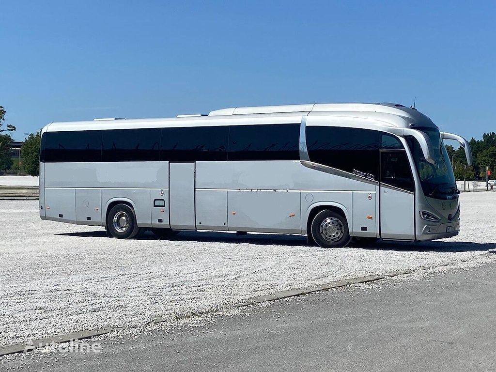 Irizar i6s turistički autobus