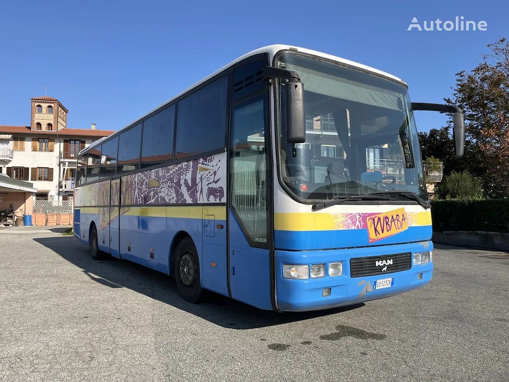 Prodaje se MAN Lion's Coach turistički autobus na aukciji