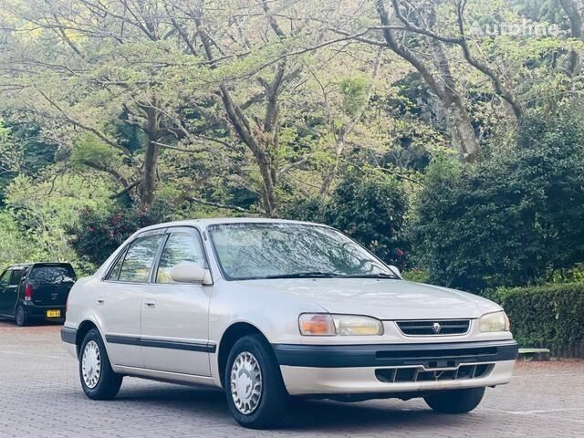 Toyota COROLLA SEDAN