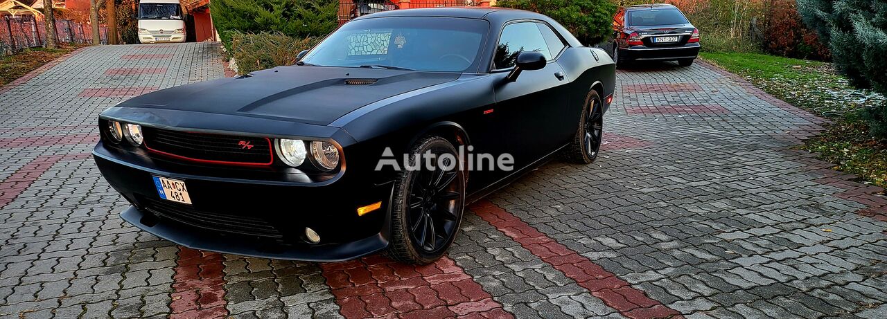 Dodge Challenger 5.7L HEMI kupe