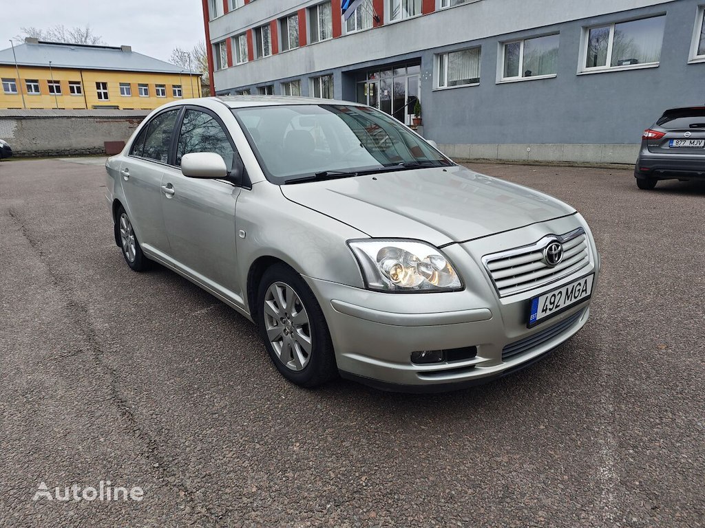 Toyota Avensis sedan