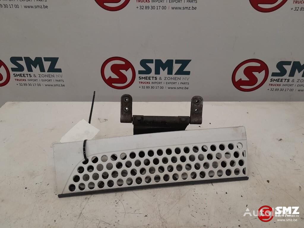 Mercedes-Benz Occ grille linksonder Mercedes A9608852584 rešetka hladnjaka za kamiona