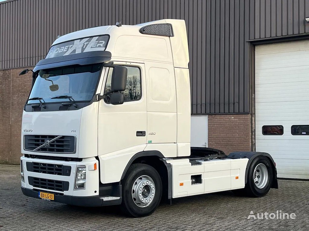 Volvo FH 480 / !! Only 74.267 km !! / Globe XL / Manual / LIKE NEW !!! tegljač