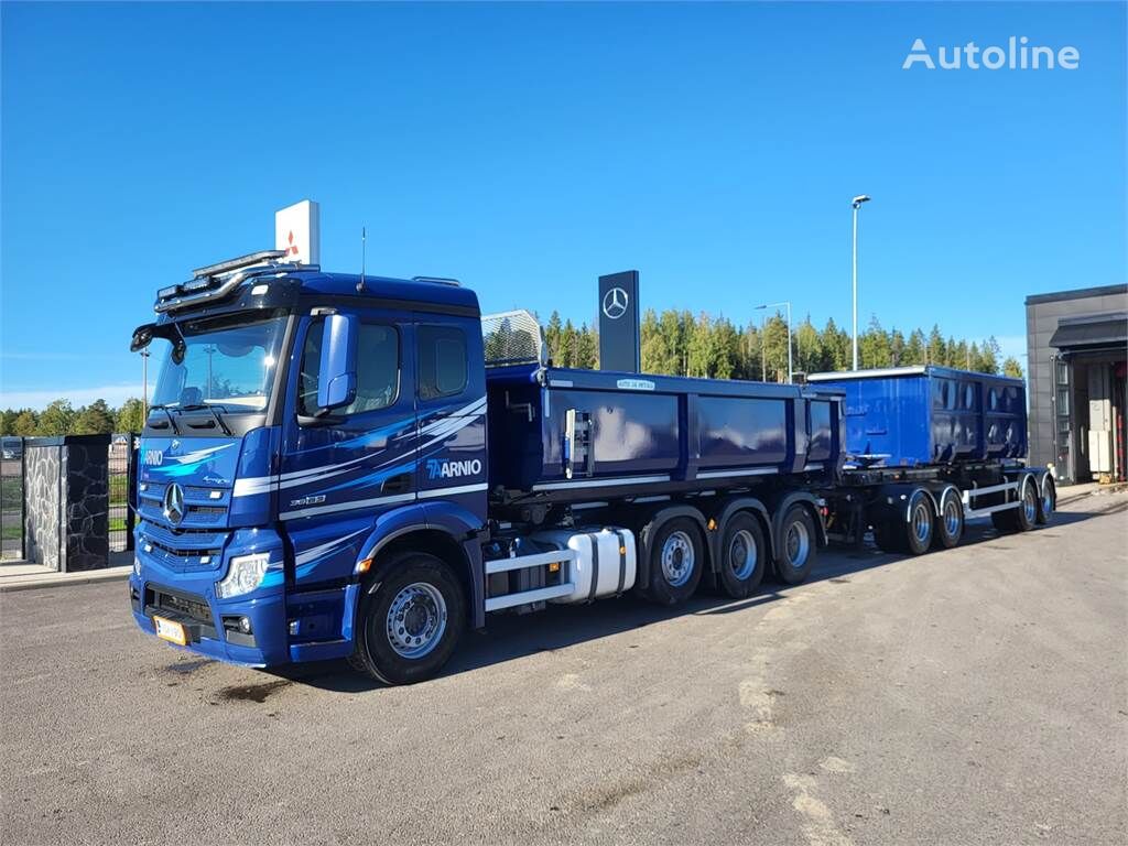 Mercedes-Benz Actros 3663L 8X4 kamion sa kukom za podizanje tereta