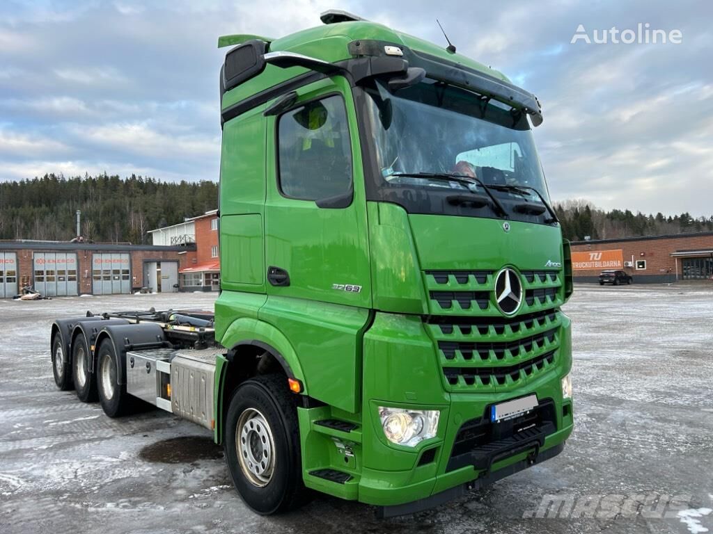 Mercedes-Benz Arocs 3263 kamion rol kiper