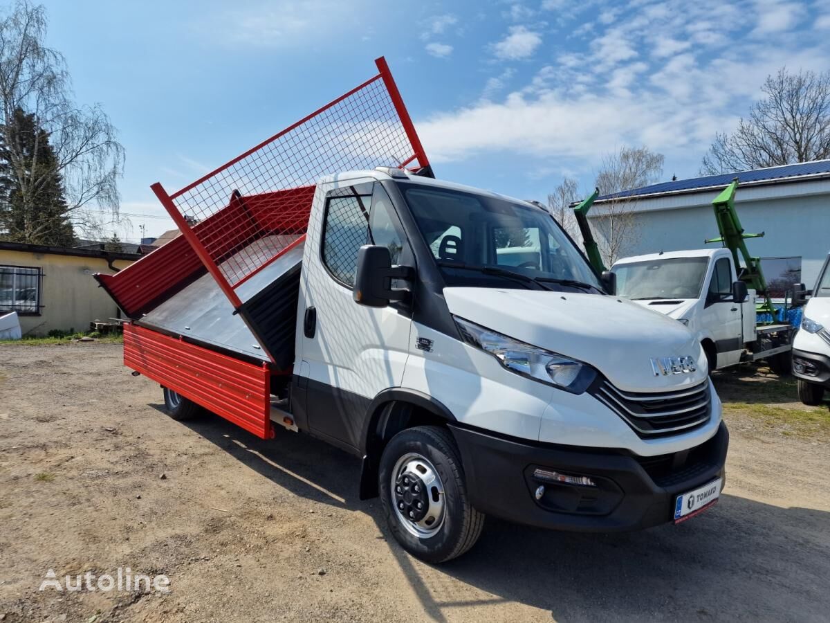 Novi IVECO Daily kamion rol kiper