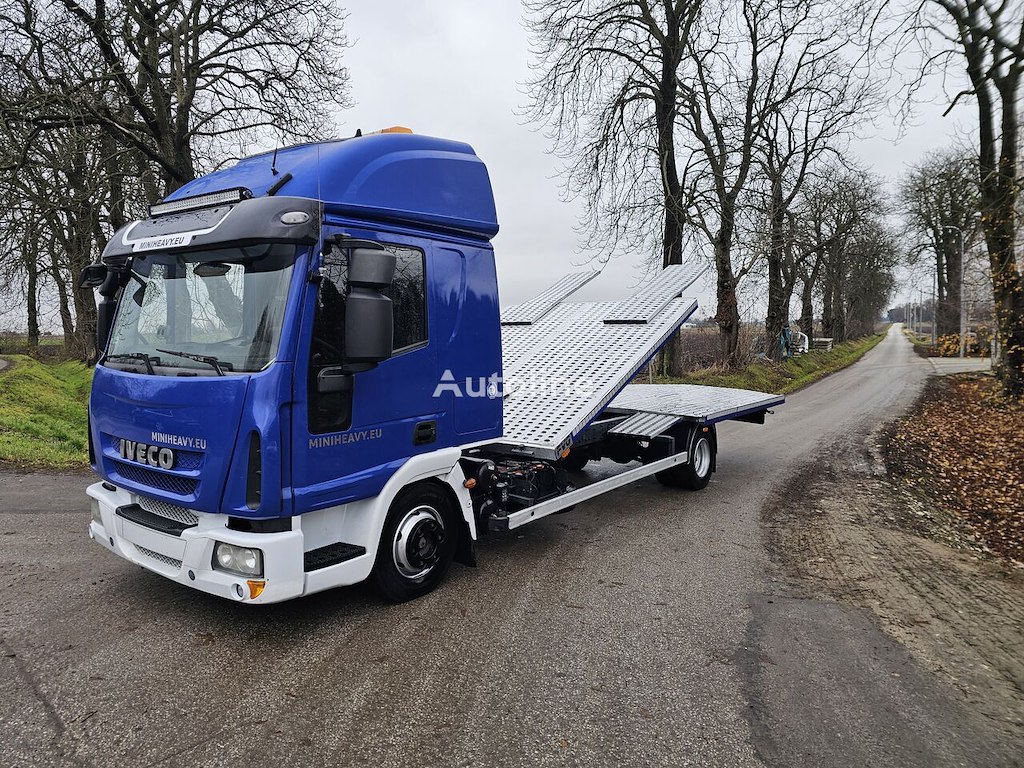 IVECO 80E220 autotransporter