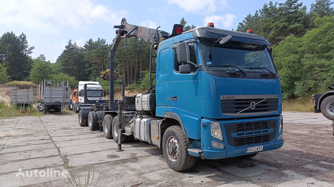 Volvo FH kamion za prevoz drva