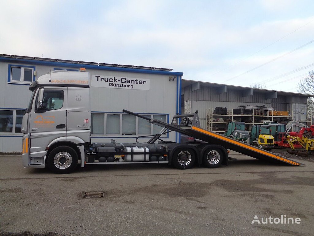 Mercedes-Benz Actros 2651 LL 6x2 8 Tonnen Plateau šlep auto