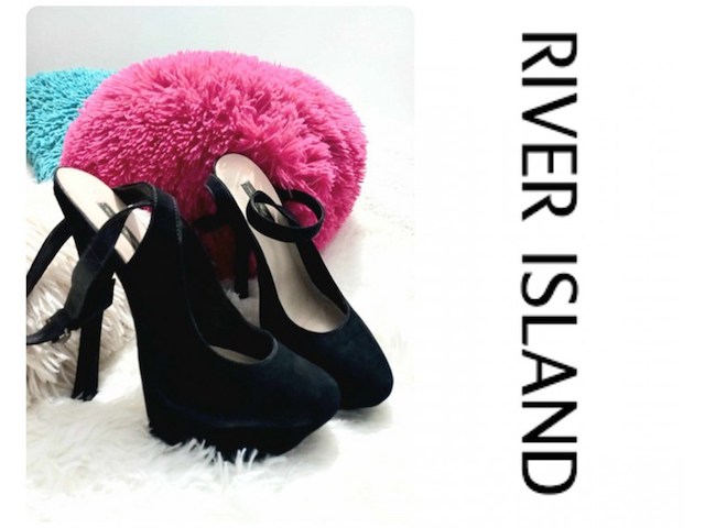 *RIVER ISLAND*  stikle 39