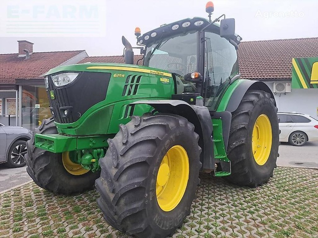 6215r traktor točkaš