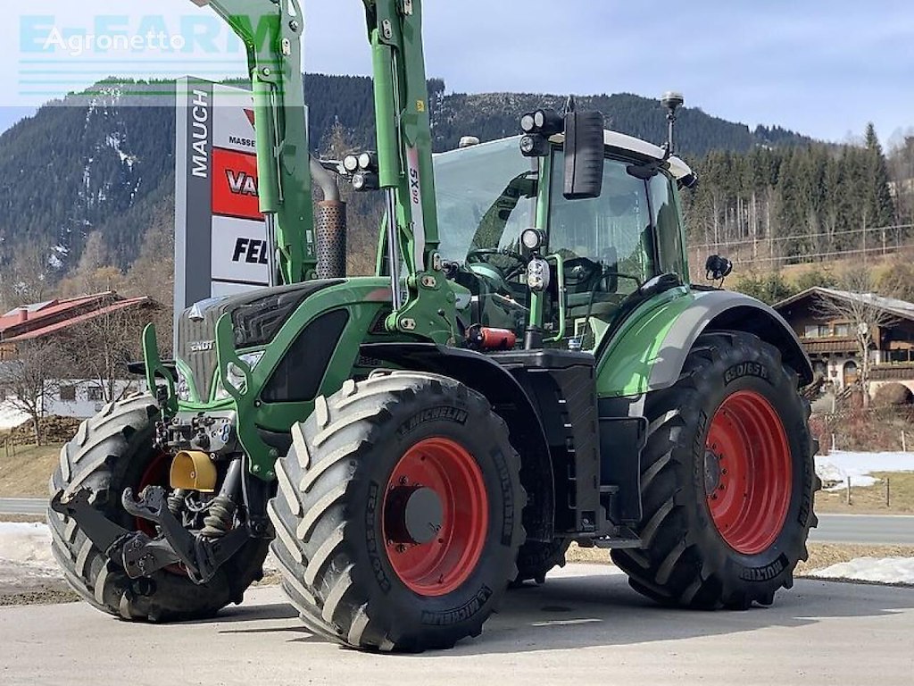 724 vario scr traktor točkaš