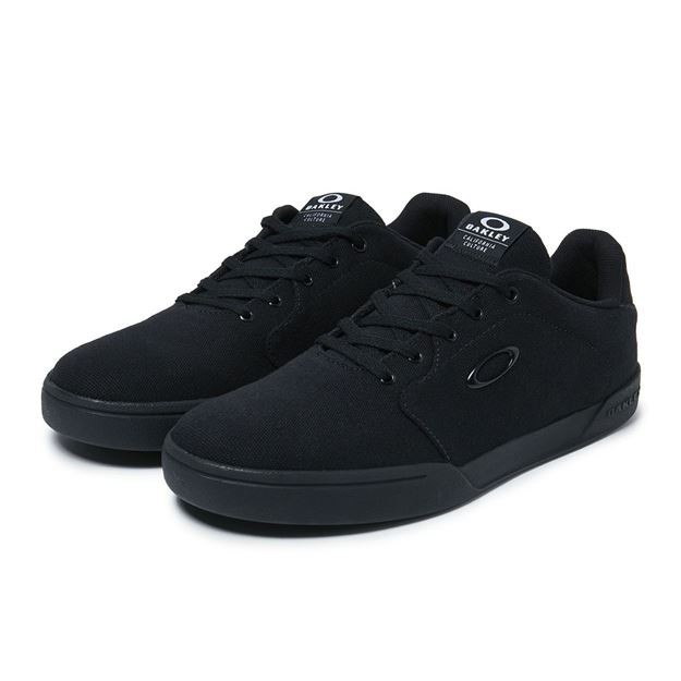 PATIKE OAKLEY CANVAS FLYER SNEAKER