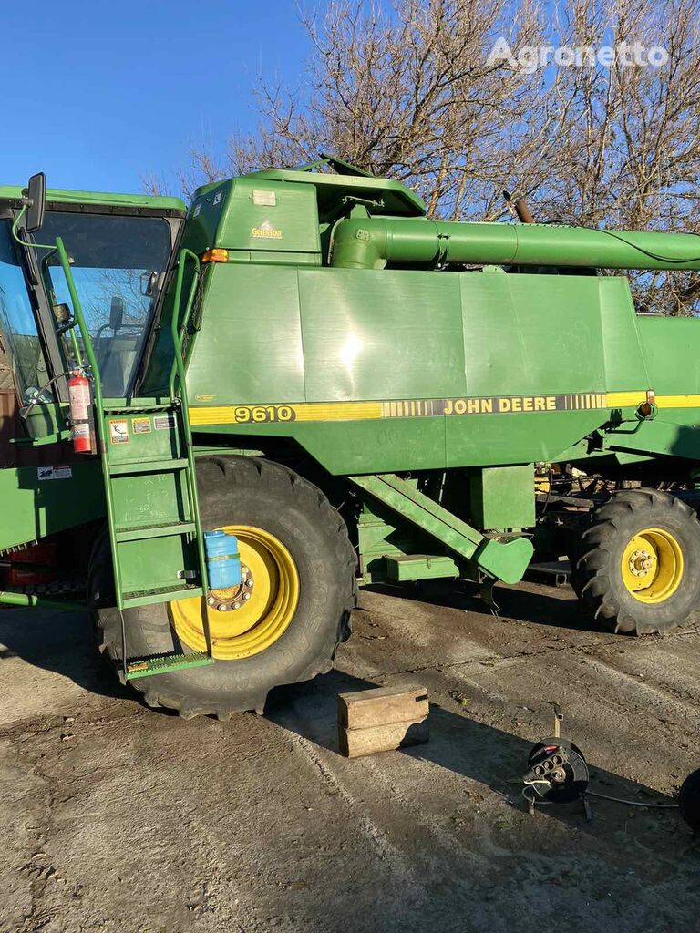 John Deere 9610 kombajn za žito