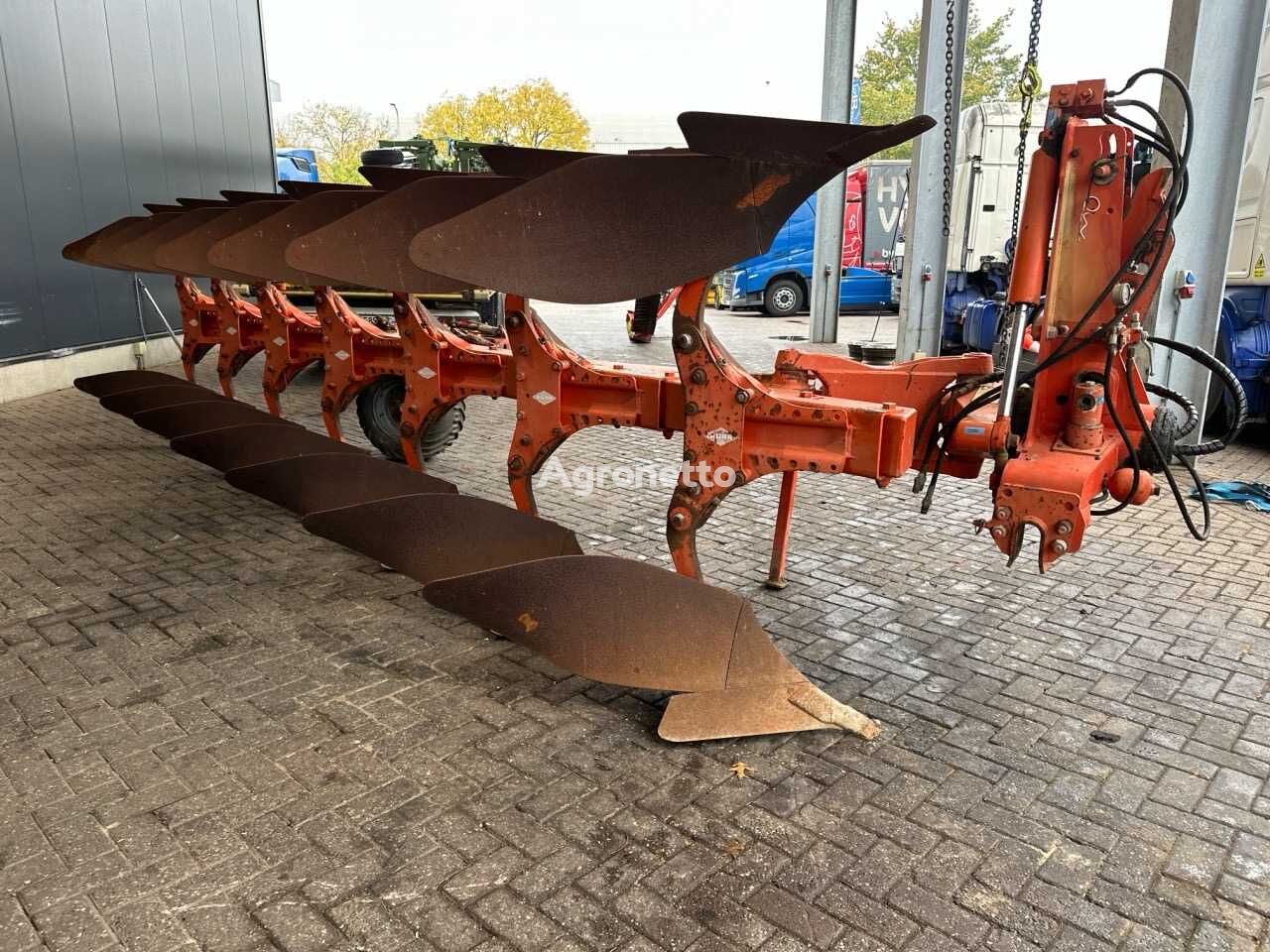 Prodaje se Kuhn MM180 7 reverzibilni plug na aukciji