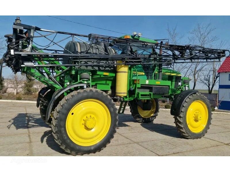 John Deere 4710 samohodna prskalica