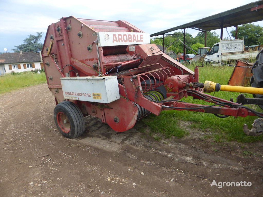 Claas Rolant 44 / Arobale 1212 balirka za okrugle bale