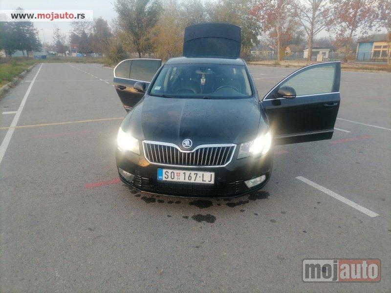 Škoda Superb 2.0 TDI ELEGANCE DSG