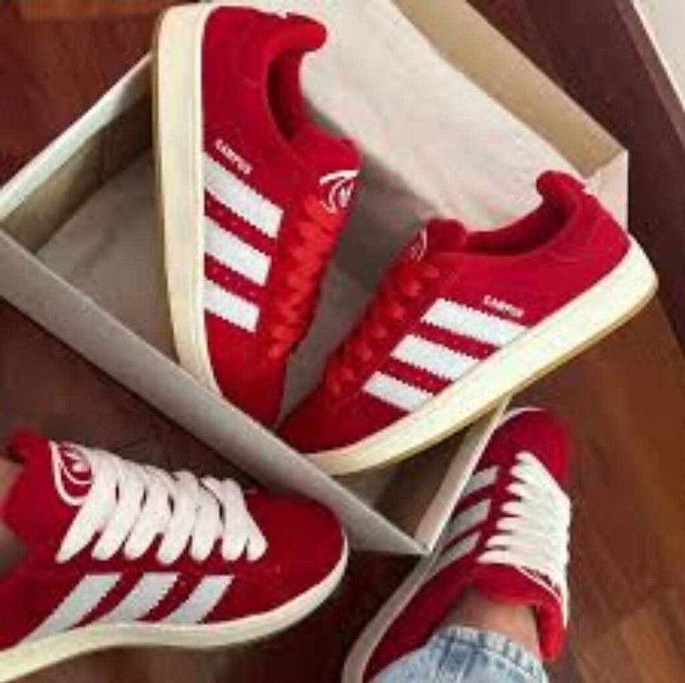 Adidas, 44