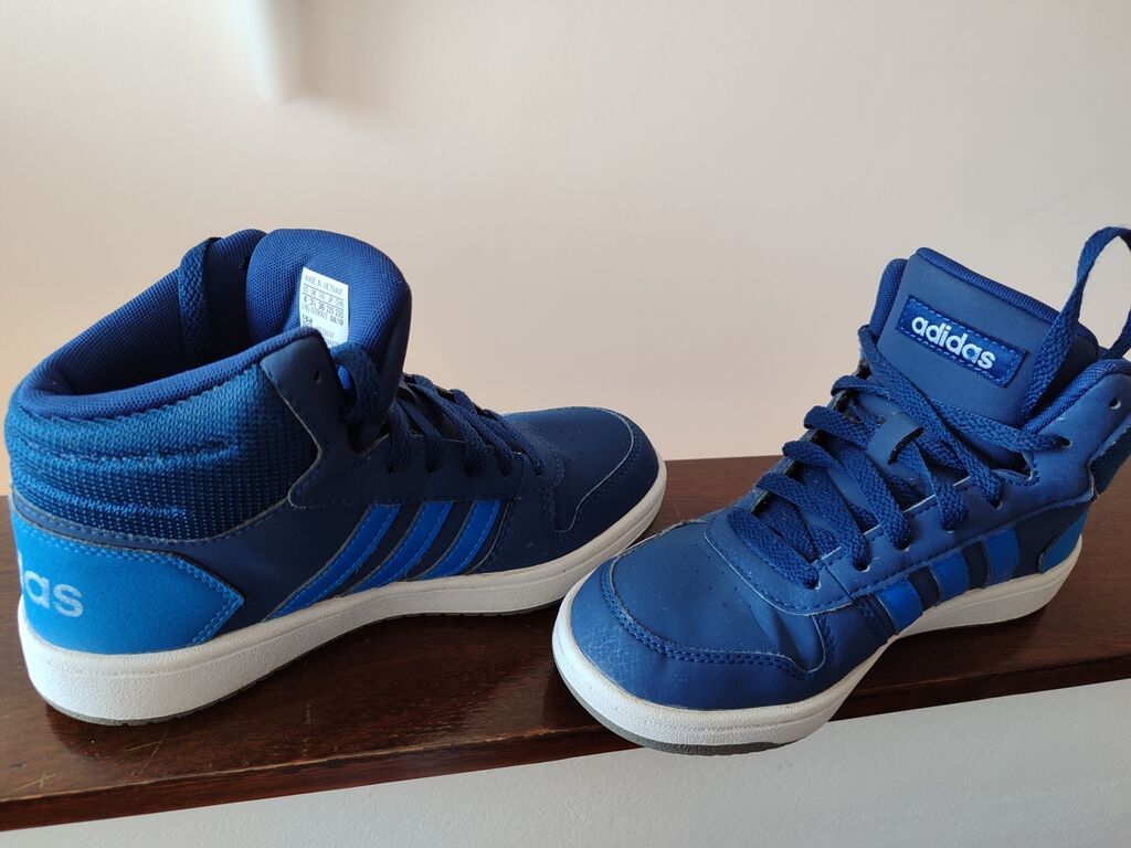 Adidas, Veličina - 36