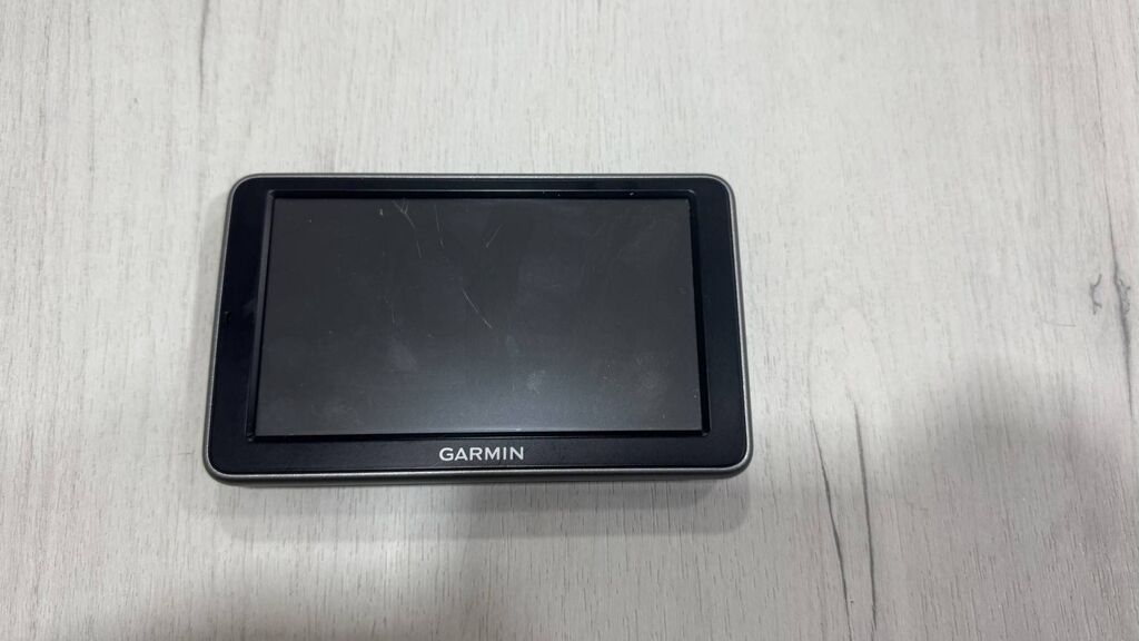 Ispravna GARMIN nuvi 2460, odlična navigacija za automobile i druge