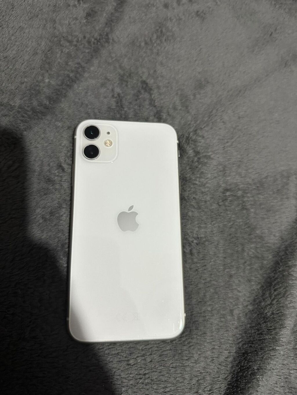 Apple iPhone iPhone 11, 64 GB, Bela, Face ID