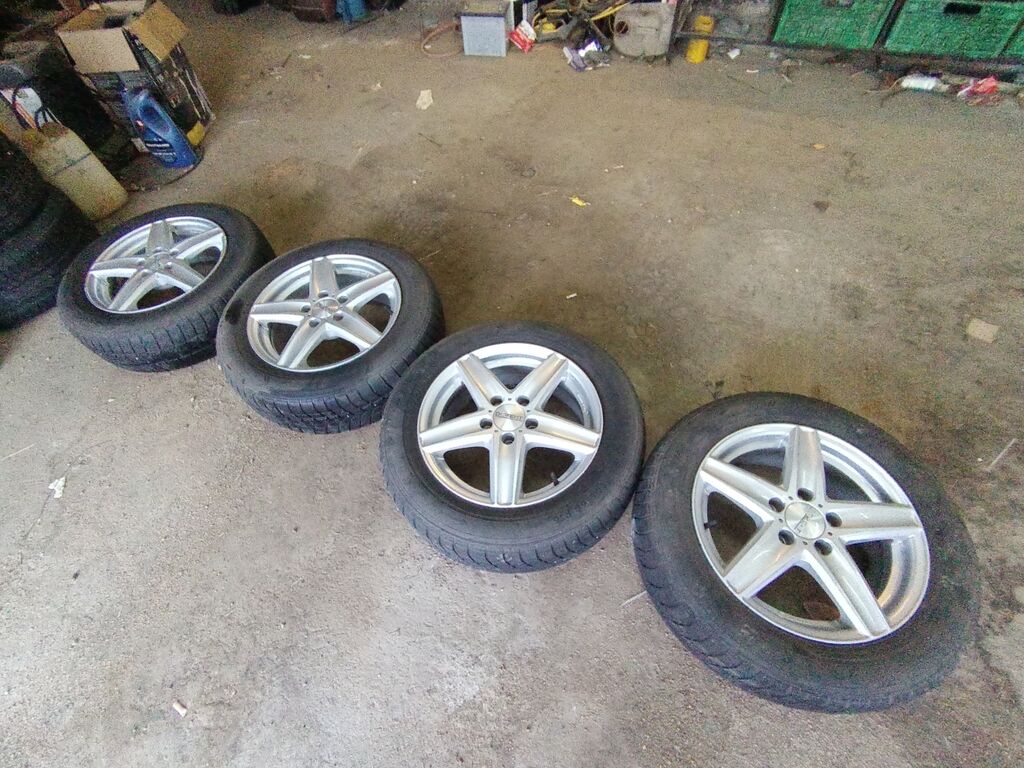 Alu felne 5x112 r16 sa gumama cena 150e za wolswagen