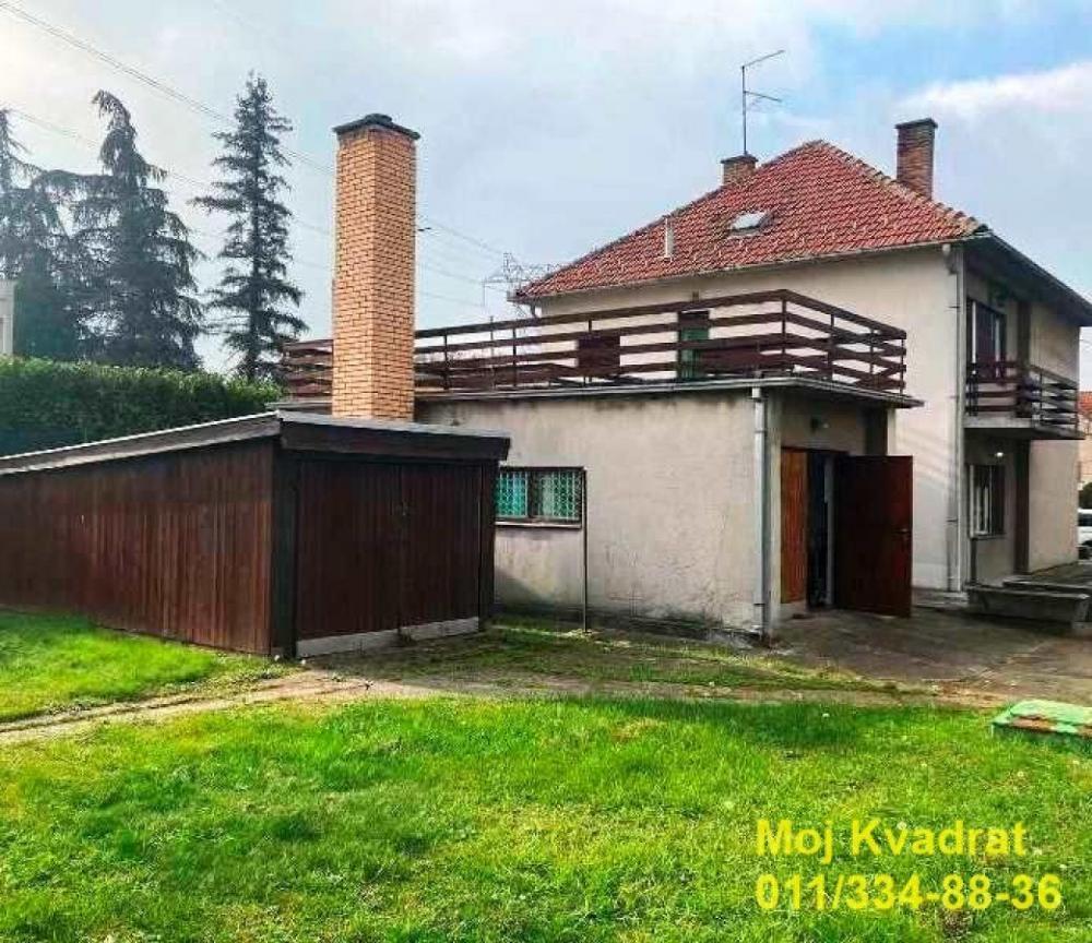 Kuća na prodaju, 155m2, 210.000€