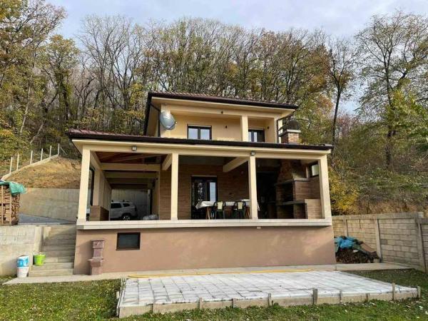 Kuća na prodaju, 154m2, 280.000€