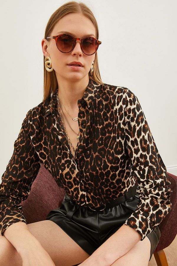 OLALOOK WOMEN'S LEOPARD DARK COFFEE PATTERNED WOVEN VISCOSE SHIRT