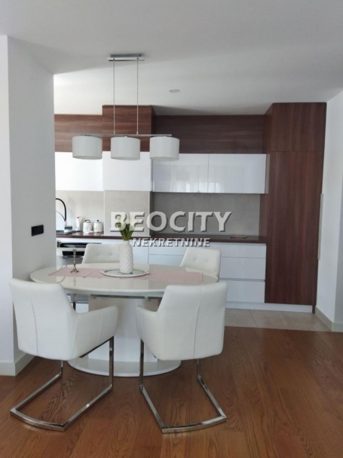 Vračar, Južni bulevar, , 3. 0, 79m2, 1200EUR