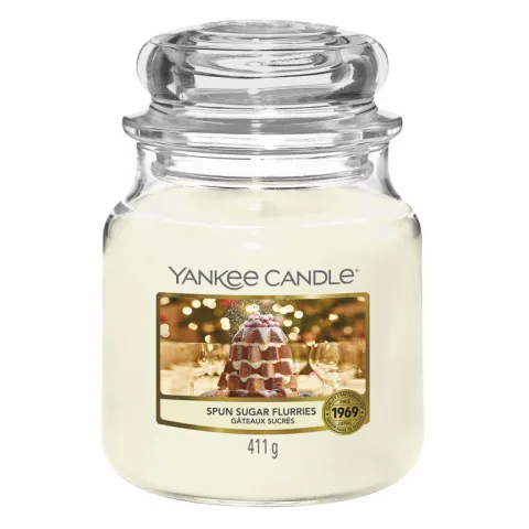 Spun Sugar Flurries - Yankee Candle mirisna sveća M (voće, cimet, šećer, drveni mirisi...)