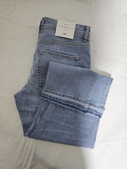 Nove Zara farmerice Relaxed Slim 38 vel