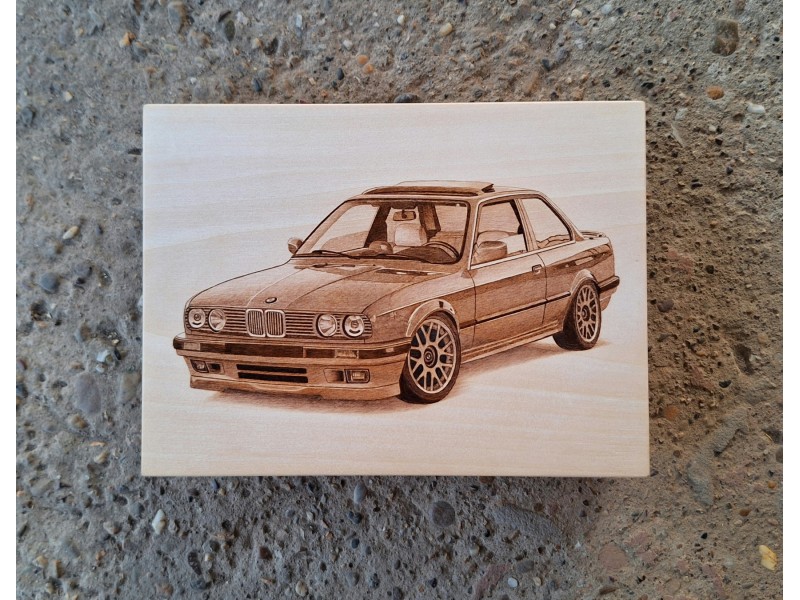 BMW E30