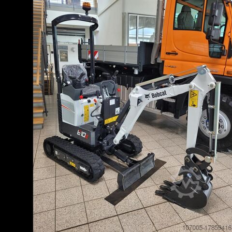 Mini bageri
Bobcat E 10 z