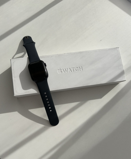 Apple Watch serija 9, 41mm