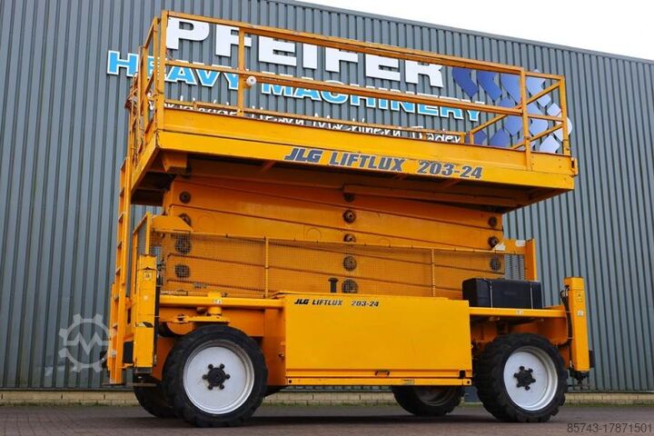 Podizanje makaza
JLG 203-24 Diesel, 4x4 Drive, 22.3m Working Height, 75