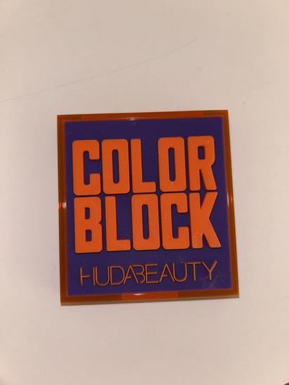 HUDA BEAUTY COLOR BLOCK PALETA