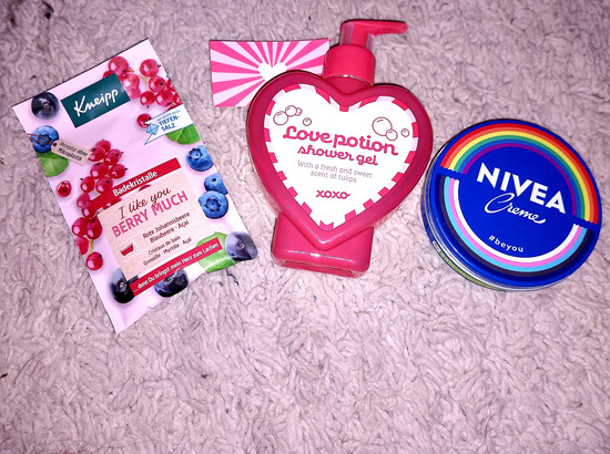 Set Nivea krema gel tuširanje morska so - NOVO