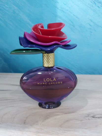 Marc Jacobs Lola