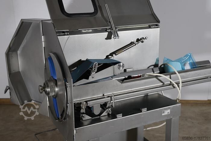 2010 Kronen GS 10 rezač pojasa
Kronen GS 10 belt slicer