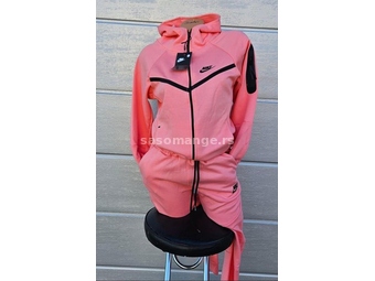 Nike ženska trenerka neon pink roza mokra likra