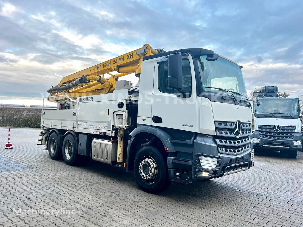 Liebherr na šasiji Mercedes-Benz AROCS 2636 pumpa za beton