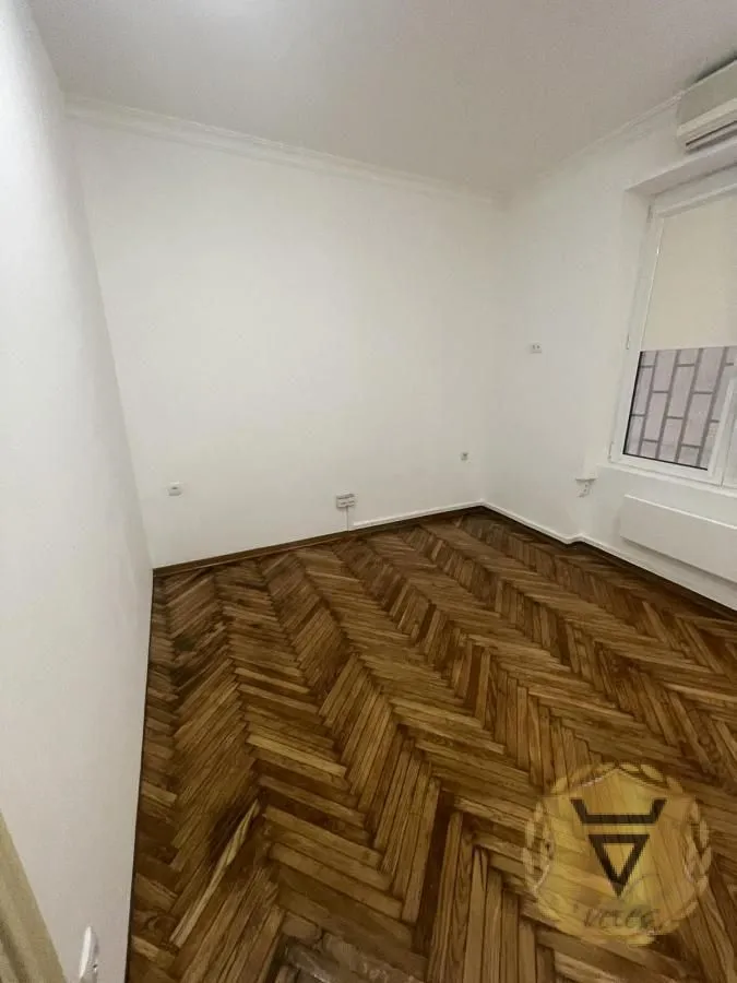 Izdavanje, četvorosoban stan, 84m2, Vračar, Beograd