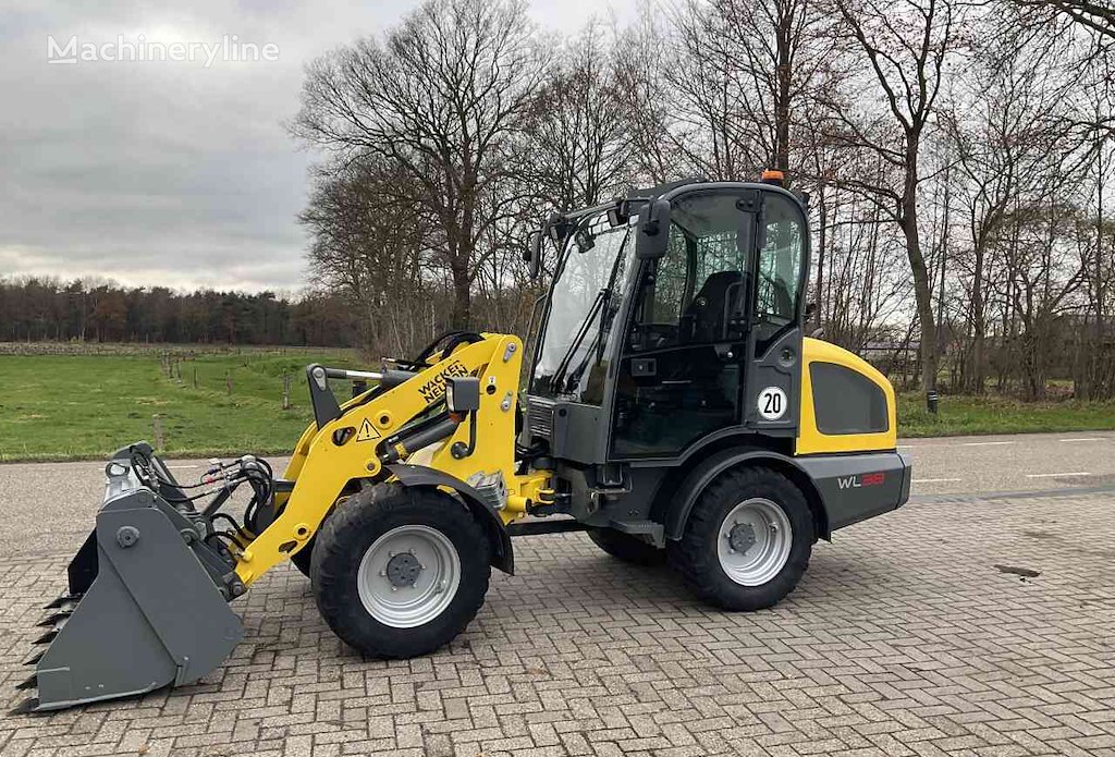 Wacker Neuson WL 38 multifunkcionalni utovarivač