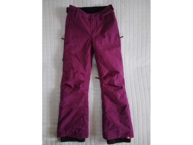 ROXY DryFlight 10k SKI PANTALONE ODLICNE VEL 10 / 140