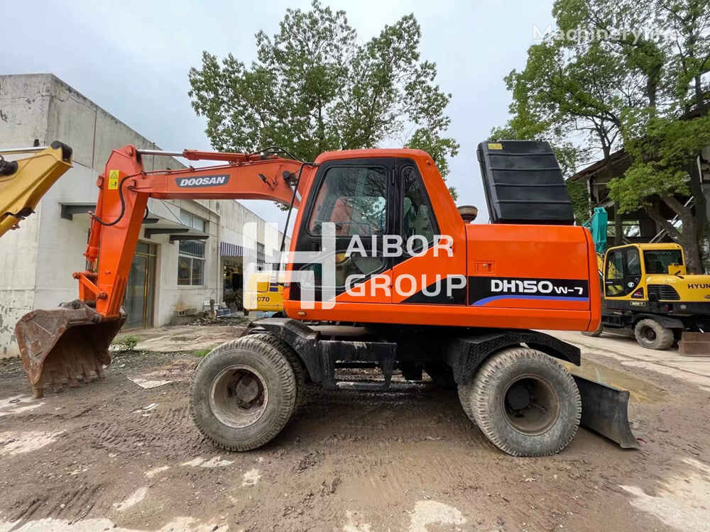 Doosan DH150W-7 bager točkaš