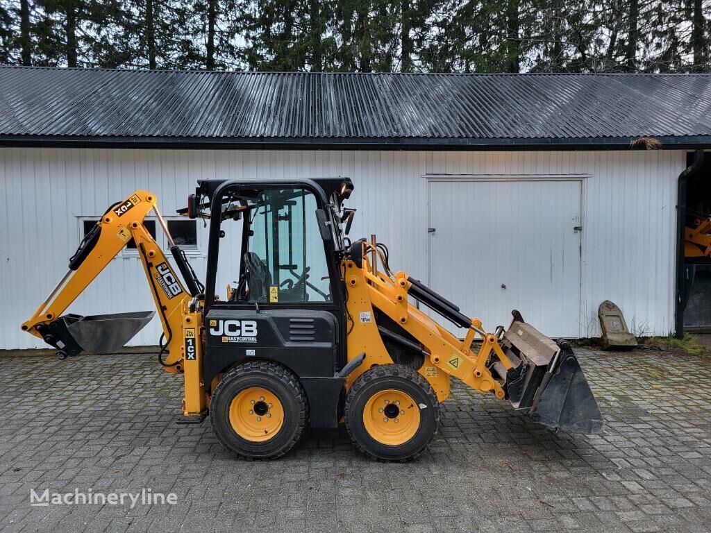 Prodaje se JCB bager-utovarivač na aukciji